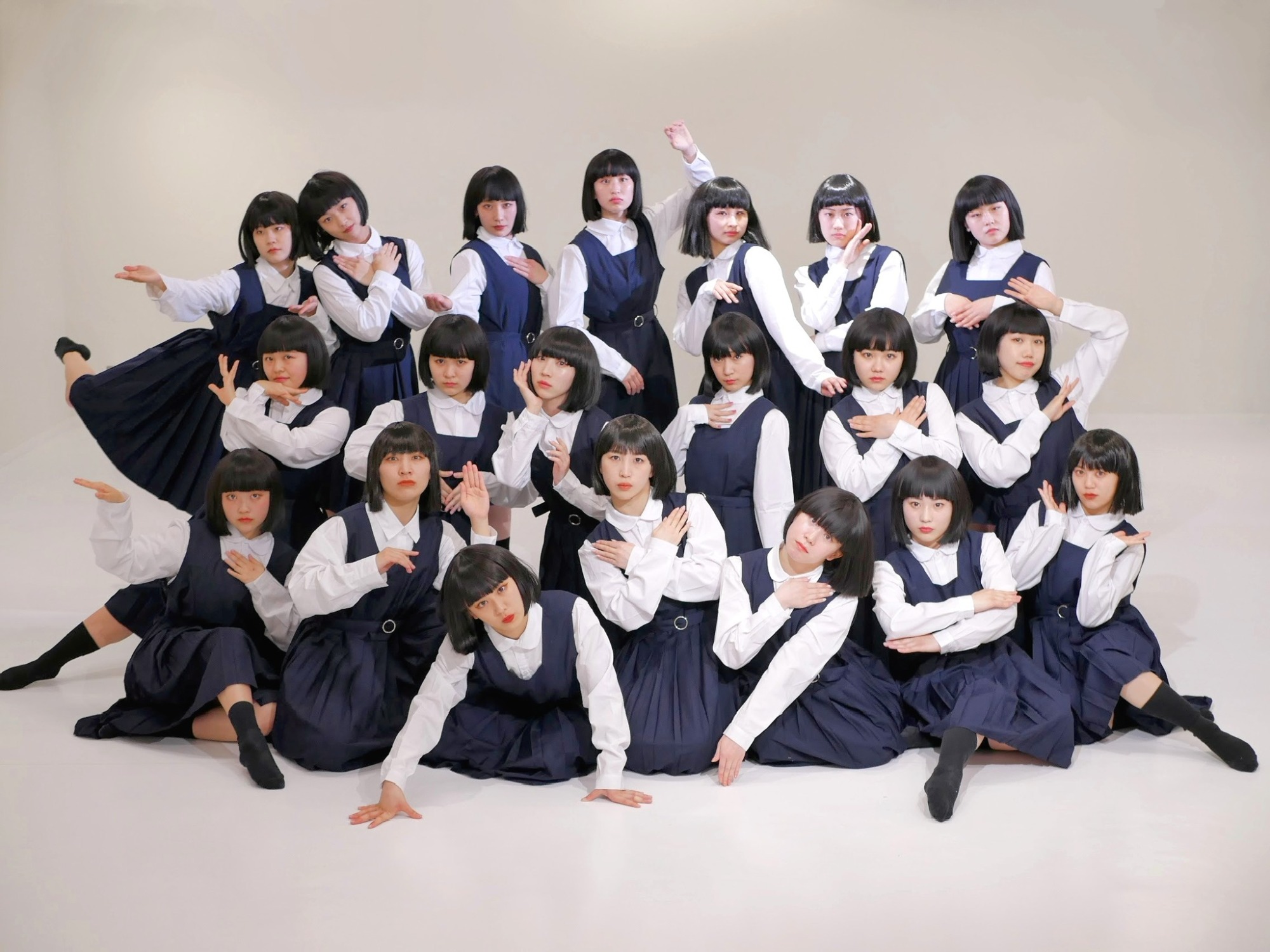 List of Avantgardey members' profiles and popular dance songs. - kazutobi